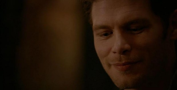 Romantic Moment of the Week - Klaus and Cami’s First Kiss
