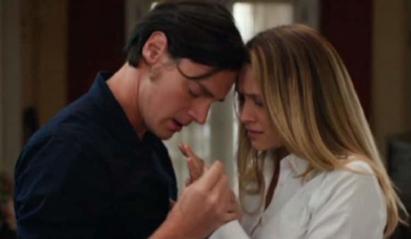 Romantic Moment of the Week: The Choice - Travis and Gabby