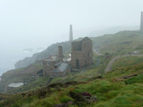 15 Beautiful Poldark Filming Locations to Visit in England