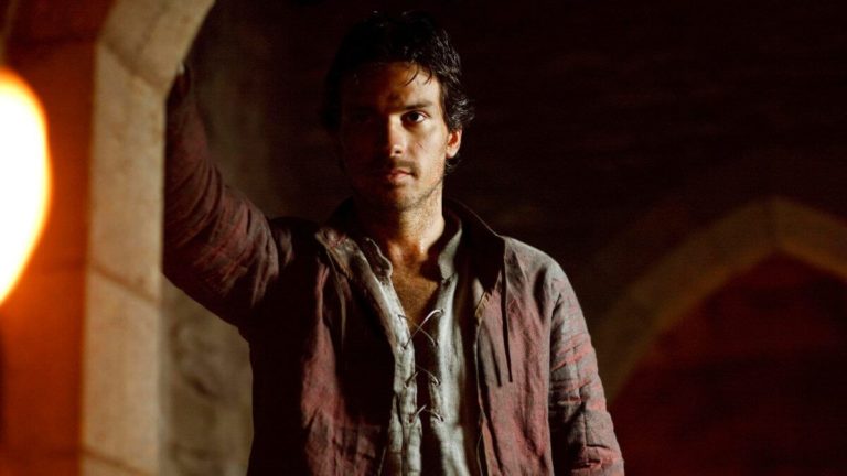 Lancelot in Merlin (BBC): 10 Reasons to Love the Romantic Knight - The ...